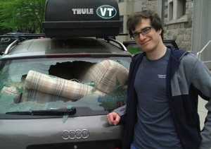 Funny Photos of People Doing Things the Wrong Way - Dose of Funny